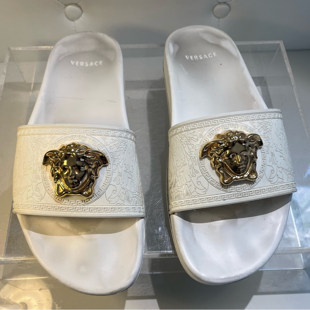 Versace Women Medusa Rubber Pool Sides Sandals Sz 7.5… - Gem